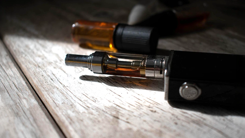 دراسة سعودية حول السجائر الإلكترونية : تناقض بين النتائج والتوصيات ...